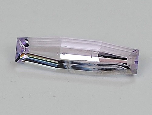 Gem Focus – October 2023 – Featuring Hackmanite: the sodalite that ...