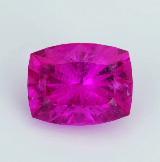 Las Vegas Showcases Color's Big Role in Bridal - Gemworld International