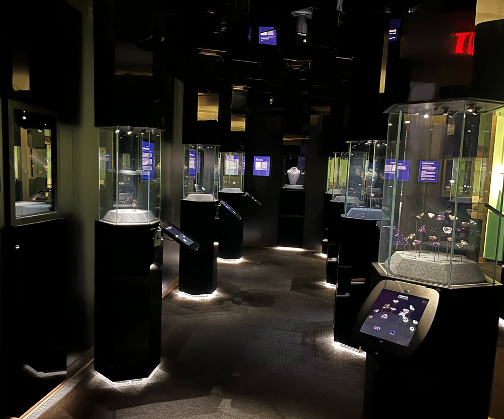 Maine Mineral & Gem Museum, Bethel - Gemworld International